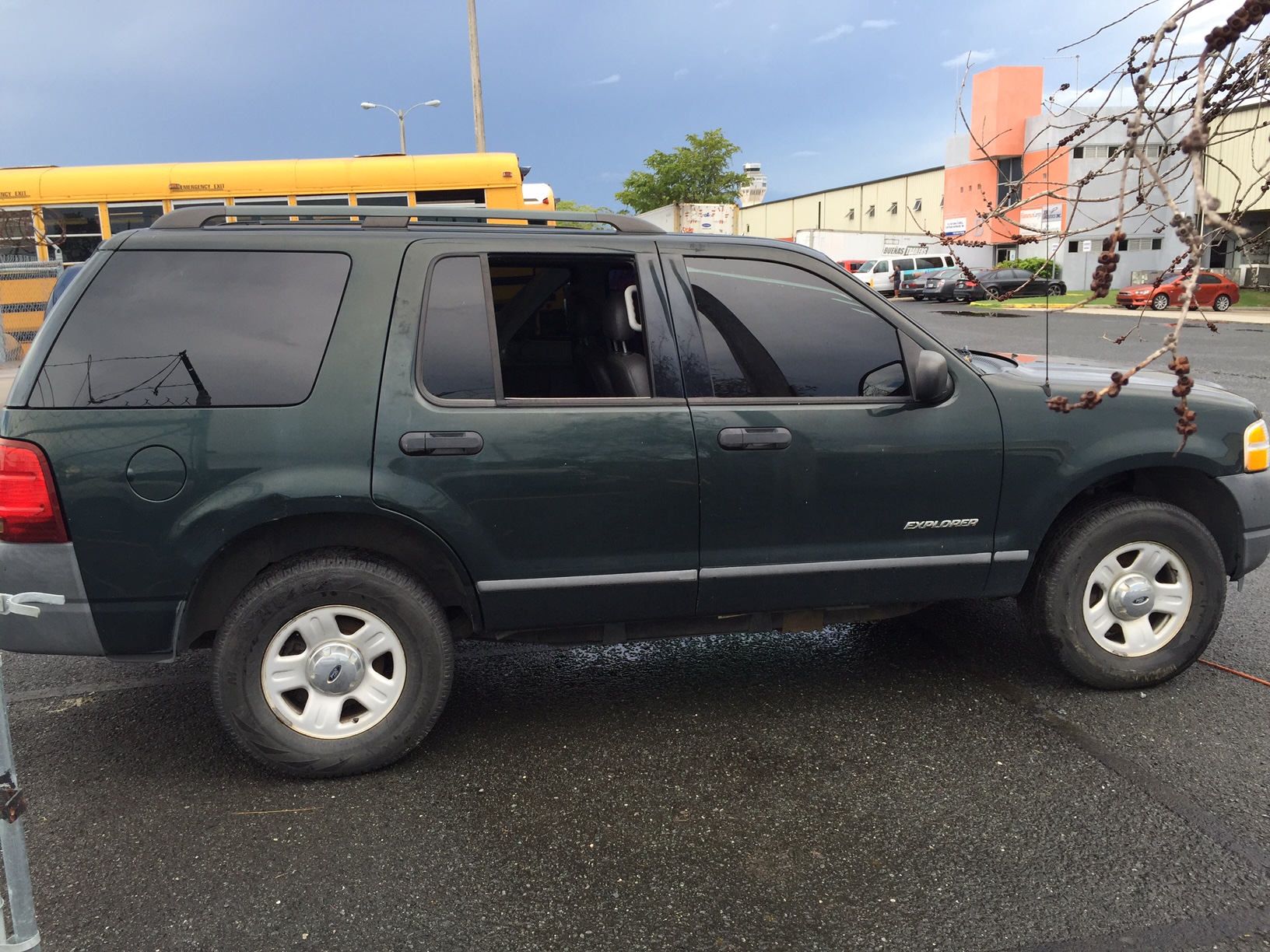 » #F022 2004 FORD EXPLORER GREEN