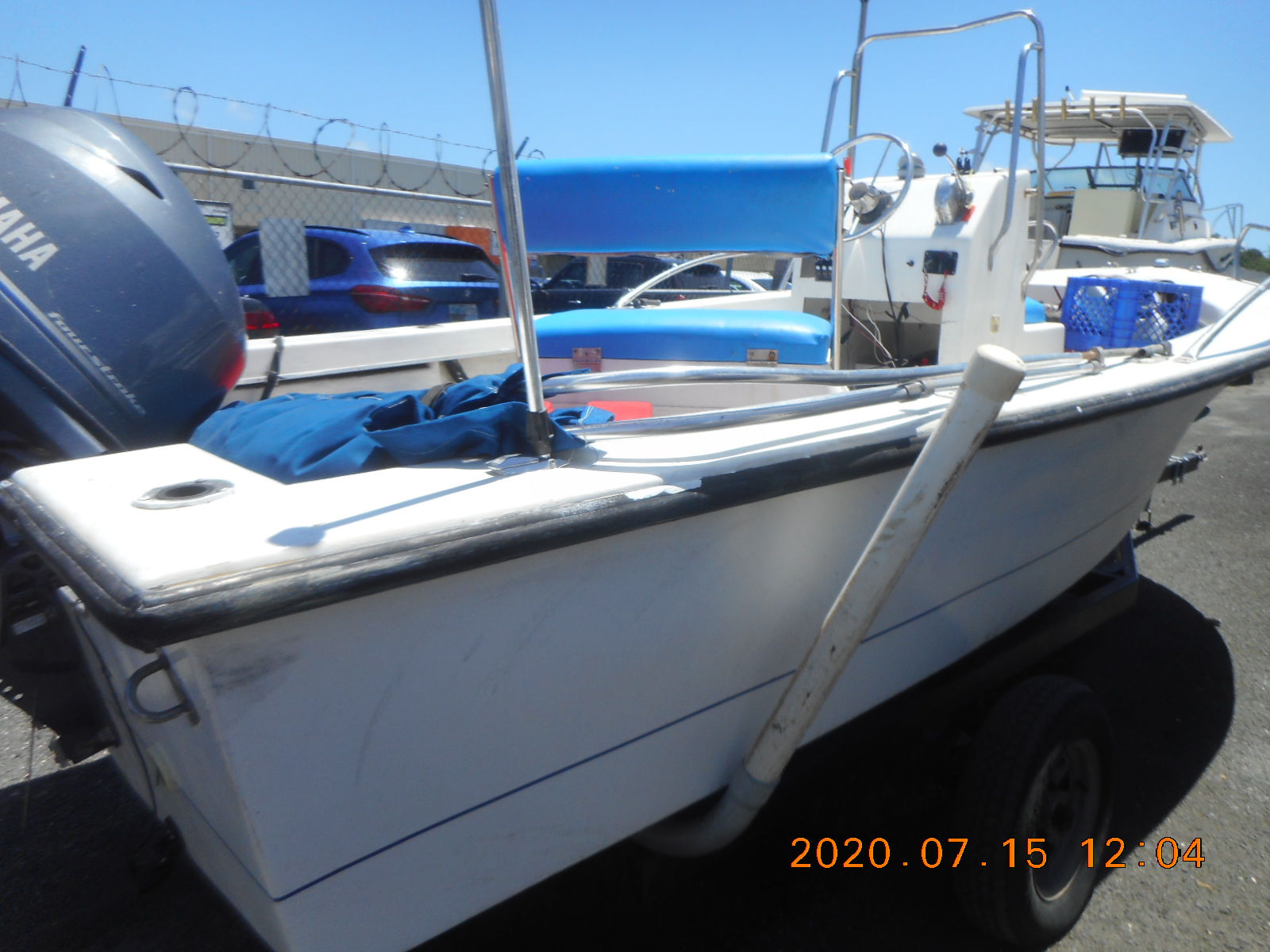 » 1989 C-HAWK 18′ CENTER CONSOLE VESSEL, White (664668)