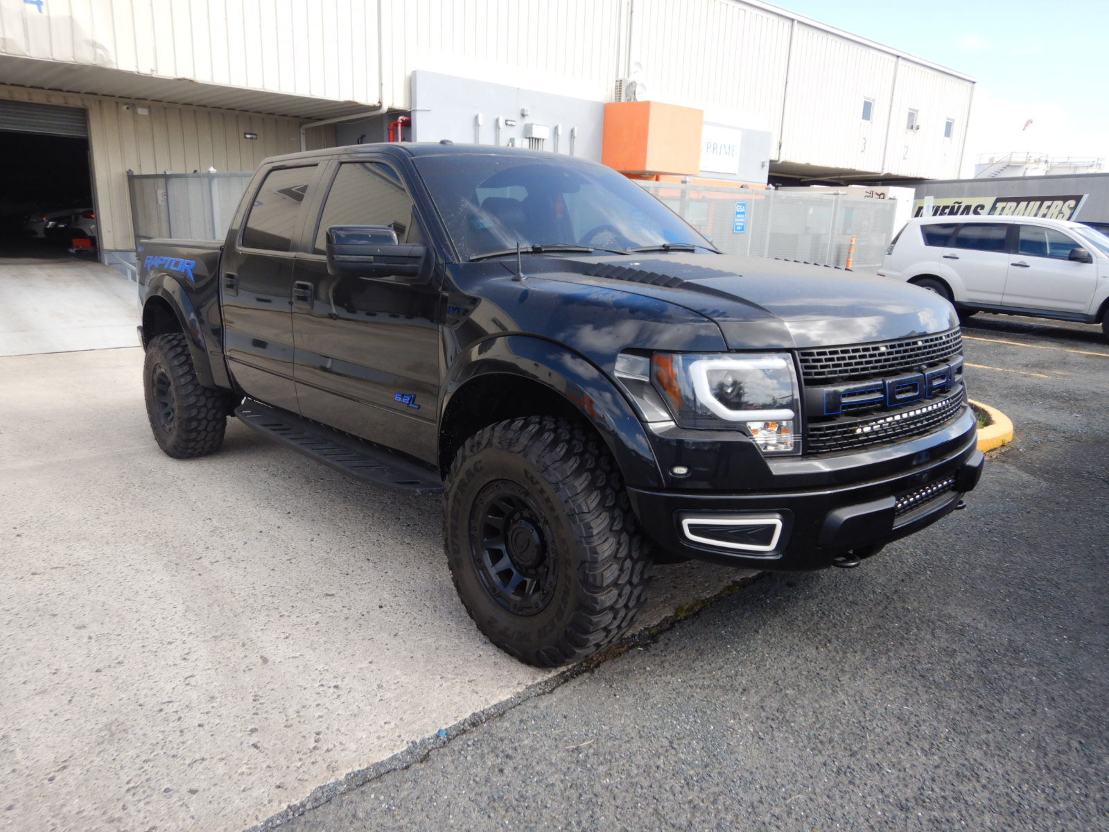 » 2012 Ford F-150 Raptor SVT, 4×4, Black (694092)